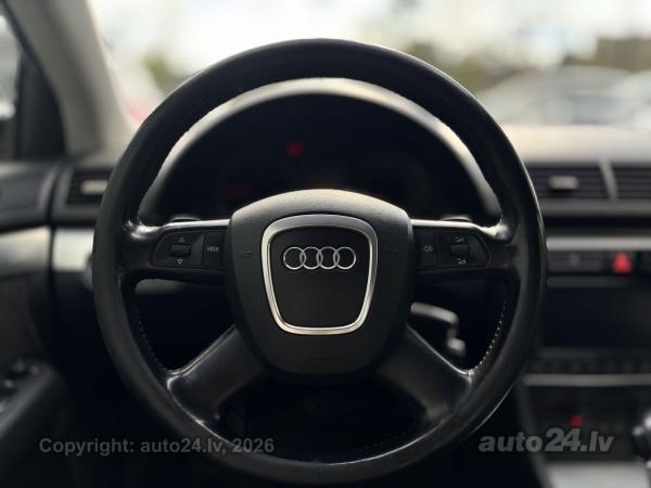 Pelēks Audi A4 2005 Tartu, ar dzinēja tilpumu 3.00 L un nobraukumu 309 tūkst. km par 1849 €, foto 8 vietnē AUTOMOTO.COM.LV