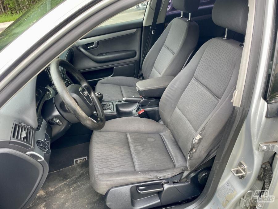 Grey Audi A4 2005 in Vilnius, with an engine capacity of 2.00 L and mileage of 340 thousand km for 2300 €, photo 13 on AUTOMOTO.COM.LV