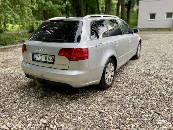 Серый Ауди А4 2005 в Вильнюс, объемом двигателя 2.00 л и пробегом 340 тыс. км за 2300 €, фото 2 на AUTOMOTO.COM.LV
