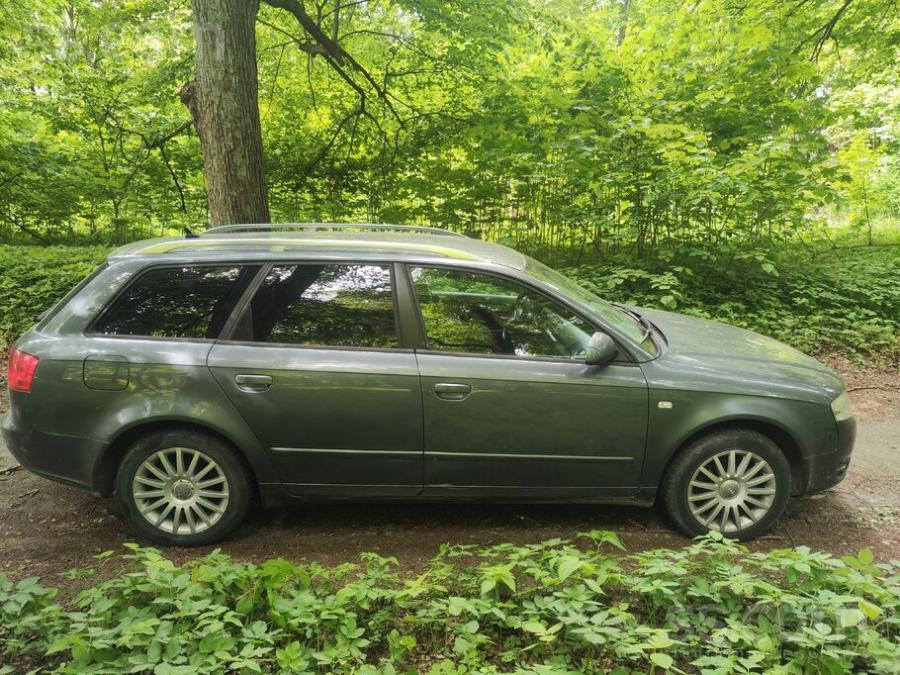 Grey Audi A4 2005 in Riga, with an engine capacity of 2.00 L and mileage of 539 thousand km for 1750 €, photo 4 on AUTOMOTO.COM.LV