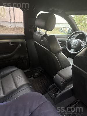 Pelēks Audi A4 2005 Rīga, ar dzinēja tilpumu 2.00 L un nobraukumu 317 tūkst. km par 2500 €, foto 9 vietnē AUTOMOTO.COM.LV