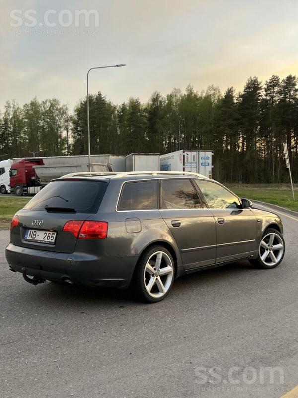 Grey Audi A4 2005 in Riga, with an engine capacity of 2.50 L and mileage of 280 thousand km for 2250 €, photo 3 on AUTOMOTO.COM.LV