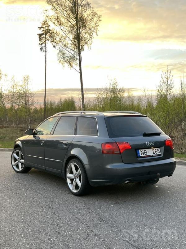 Grey Audi A4 2005 in Riga, with an engine capacity of 2.50 L and mileage of 280 thousand km for 2250 €, photo 4 on AUTOMOTO.COM.LV