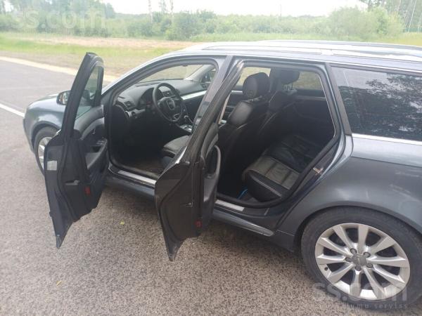 Grey Audi A4 2005 in Daugavpils, with an engine capacity of 3.00 L and mileage of 0 thousand km for 1990 €, photo 7 on AUTOMOTO.COM.LV