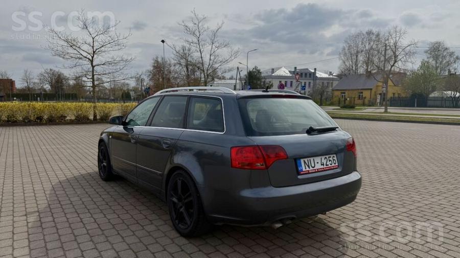 Grey Audi A4 2005 in Riga, with an engine capacity of 2.00 L and mileage of 291 thousand km for 2700 €, photo 4 on AUTOMOTO.COM.LV