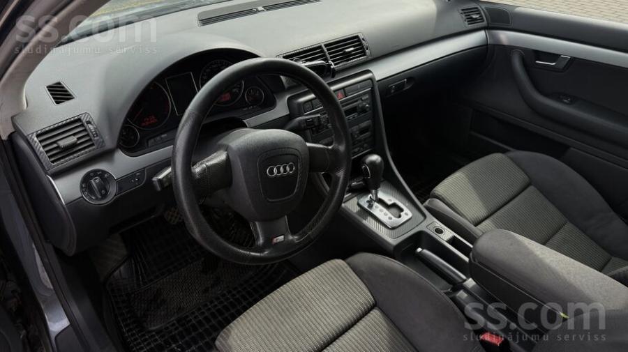 Grey Audi A4 2005 in Riga, with an engine capacity of 2.00 L and mileage of 291 thousand km for 2700 €, photo 5 on AUTOMOTO.COM.LV