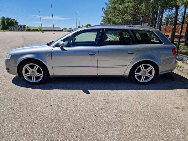 Pelēks Audi A4 2005 Utena, ar dzinēja tilpumu 1.99 L un nobraukumu 359 tūkst. km par 2750 €, foto 2 vietnē AUTOMOTO.COM.LV