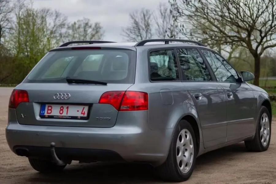 Pelēks Audi A4 2005 Grobiņa, ar dzinēja tilpumu 2.00 L un nobraukumu 269 tūkst. km par 3500 €, foto 7 vietnē AUTOMOTO.COM.LV