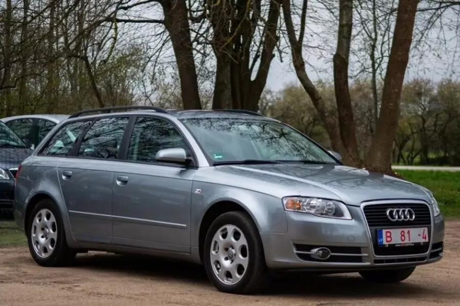 Pelēks Audi A4 2005 Grobiņa, ar dzinēja tilpumu 2.00 L un nobraukumu 269 tūkst. km par 3500 €, foto 9 vietnē AUTOMOTO.COM.LV