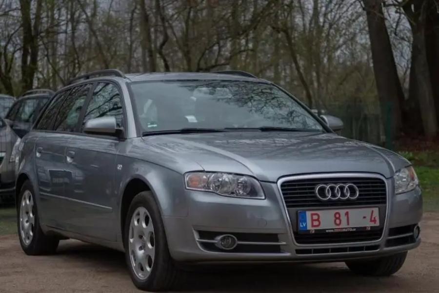 Pelēks Audi A4 2005 Grobiņa, ar dzinēja tilpumu 2.00 L un nobraukumu 269 tūkst. km par 3500 €, foto 10 vietnē AUTOMOTO.COM.LV