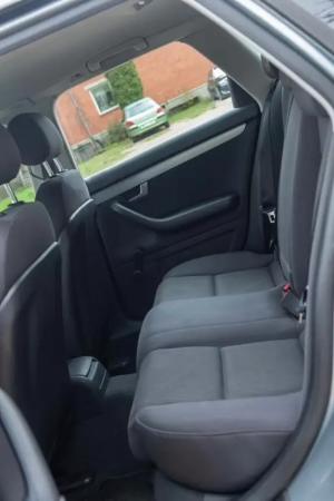 Pelēks Audi A4 2005 Grobiņa, ar dzinēja tilpumu 2.00 L un nobraukumu 269 tūkst. km par 3500 €, foto 19 vietnē AUTOMOTO.COM.LV