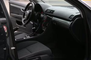 Grey Audi A4 2005 in Riga, with an engine capacity of 2.50 L and mileage of 463 thousand km for 1790 €, photo 16 on AUTOMOTO.COM.LV