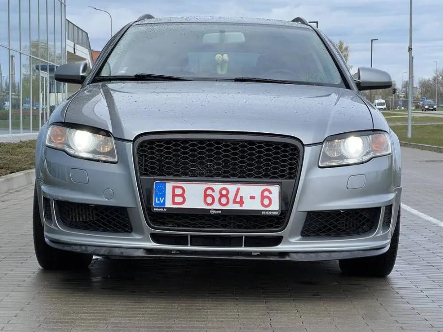 Pelēks Audi A4 2005 Rēzekne, ar dzinēja tilpumu 3.00 L un nobraukumu 341 tūkst. km par 3850 €, foto 1 vietnē AUTOMOTO.COM.LV