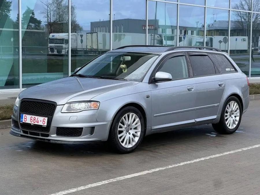 Pelēks Audi A4 2005 Rēzekne, ar dzinēja tilpumu 3.00 L un nobraukumu 341 tūkst. km par 3850 €, foto 3 vietnē AUTOMOTO.COM.LV