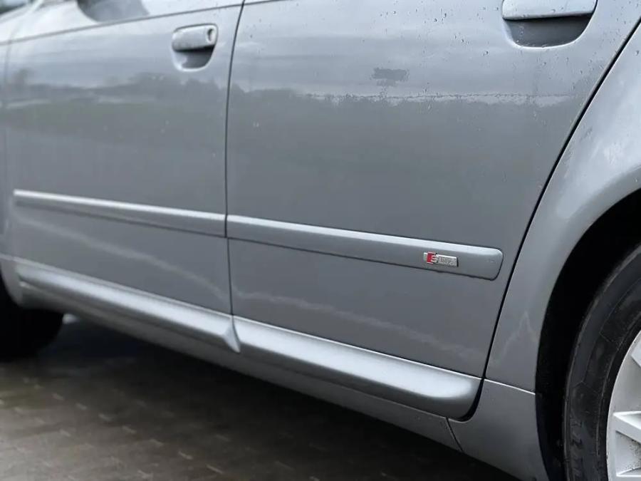 Pelēks Audi A4 2005 Rēzekne, ar dzinēja tilpumu 3.00 L un nobraukumu 341 tūkst. km par 3850 €, foto 11 vietnē AUTOMOTO.COM.LV
