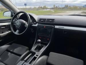 Pelēks Audi A4 2005 Rēzekne, ar dzinēja tilpumu 3.00 L un nobraukumu 341 tūkst. km par 3850 €, foto 12 vietnē AUTOMOTO.COM.LV