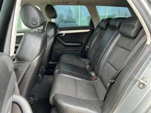 Pelēks Audi A4 2005 Rēzekne, ar dzinēja tilpumu 3.00 L un nobraukumu 341 tūkst. km par 3850 €, foto 15 vietnē AUTOMOTO.COM.LV