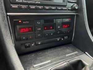 Pelēks Audi A4 2005 Rēzekne, ar dzinēja tilpumu 3.00 L un nobraukumu 341 tūkst. km par 3850 €, foto 17 vietnē AUTOMOTO.COM.LV