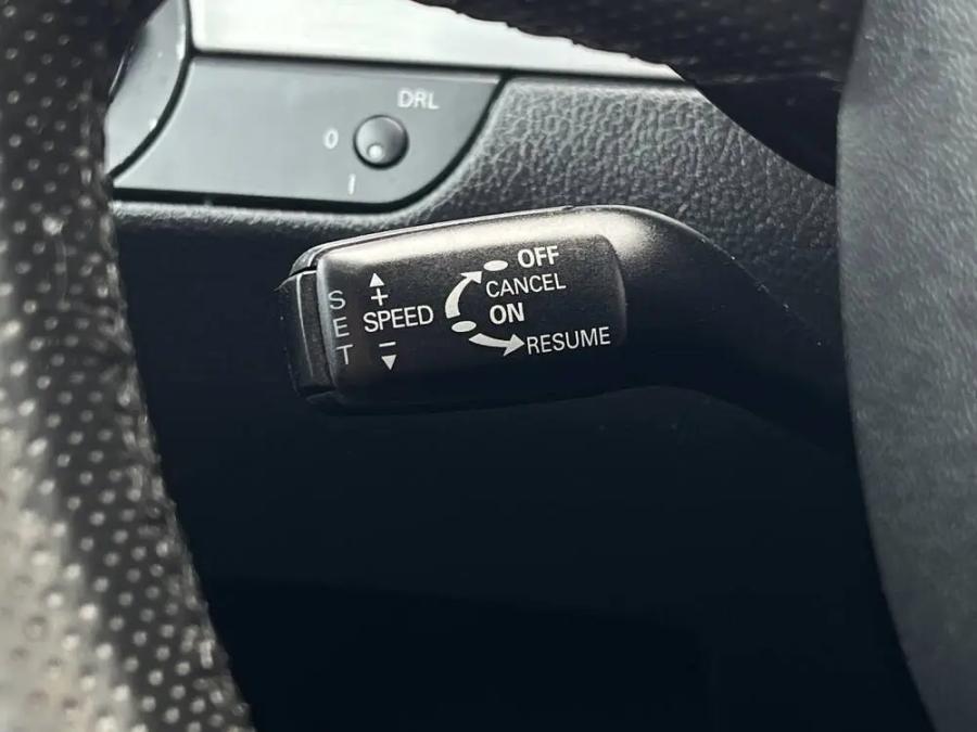 Pelēks Audi A4 2005 Rēzekne, ar dzinēja tilpumu 3.00 L un nobraukumu 341 tūkst. km par 3850 €, foto 19 vietnē AUTOMOTO.COM.LV