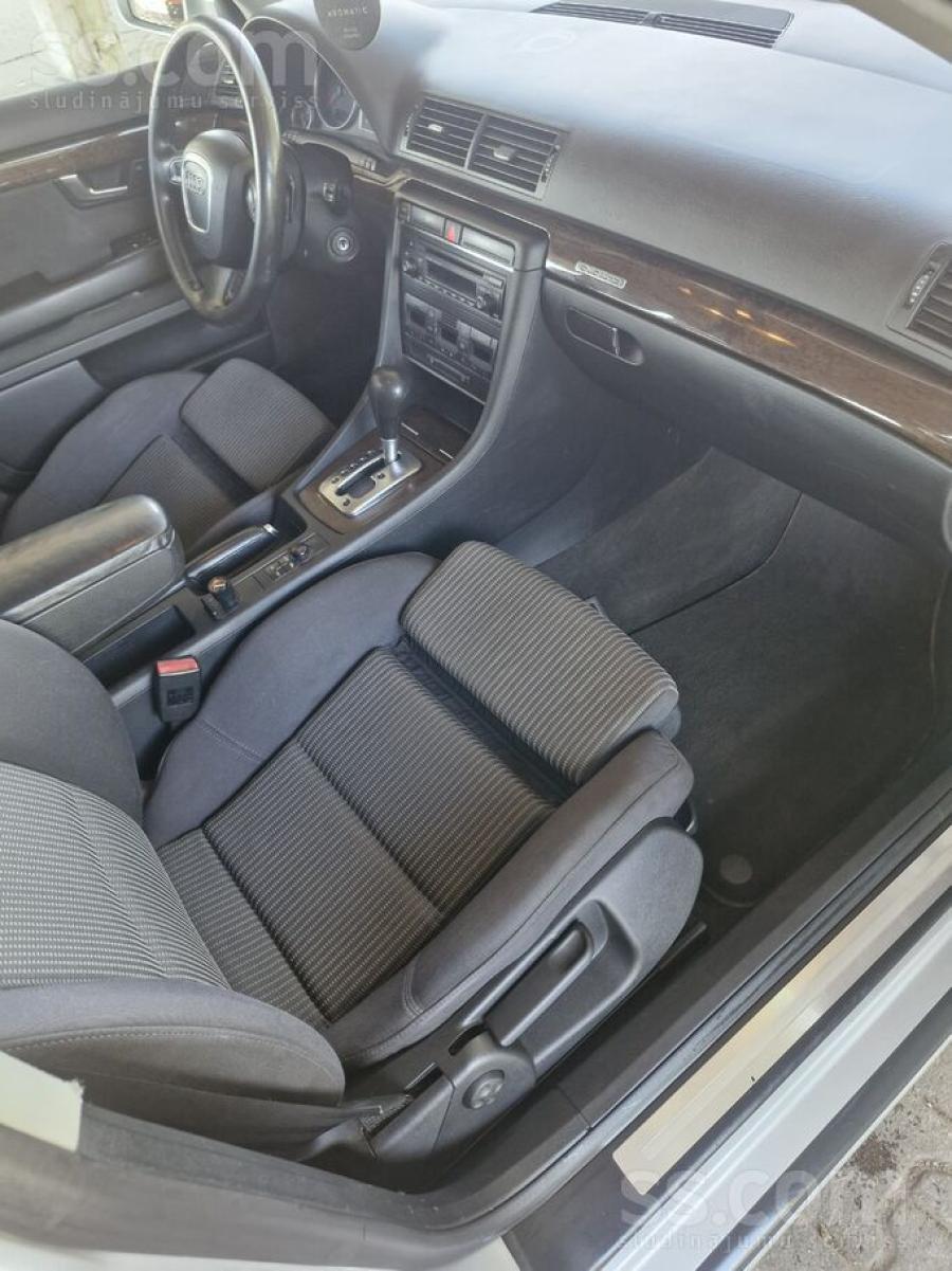Grey Audi A4 2005 in Ventspils, with an engine capacity of 3.00 L and mileage of 327 thousand km for 2600 €, photo 8 on AUTOMOTO.COM.LV