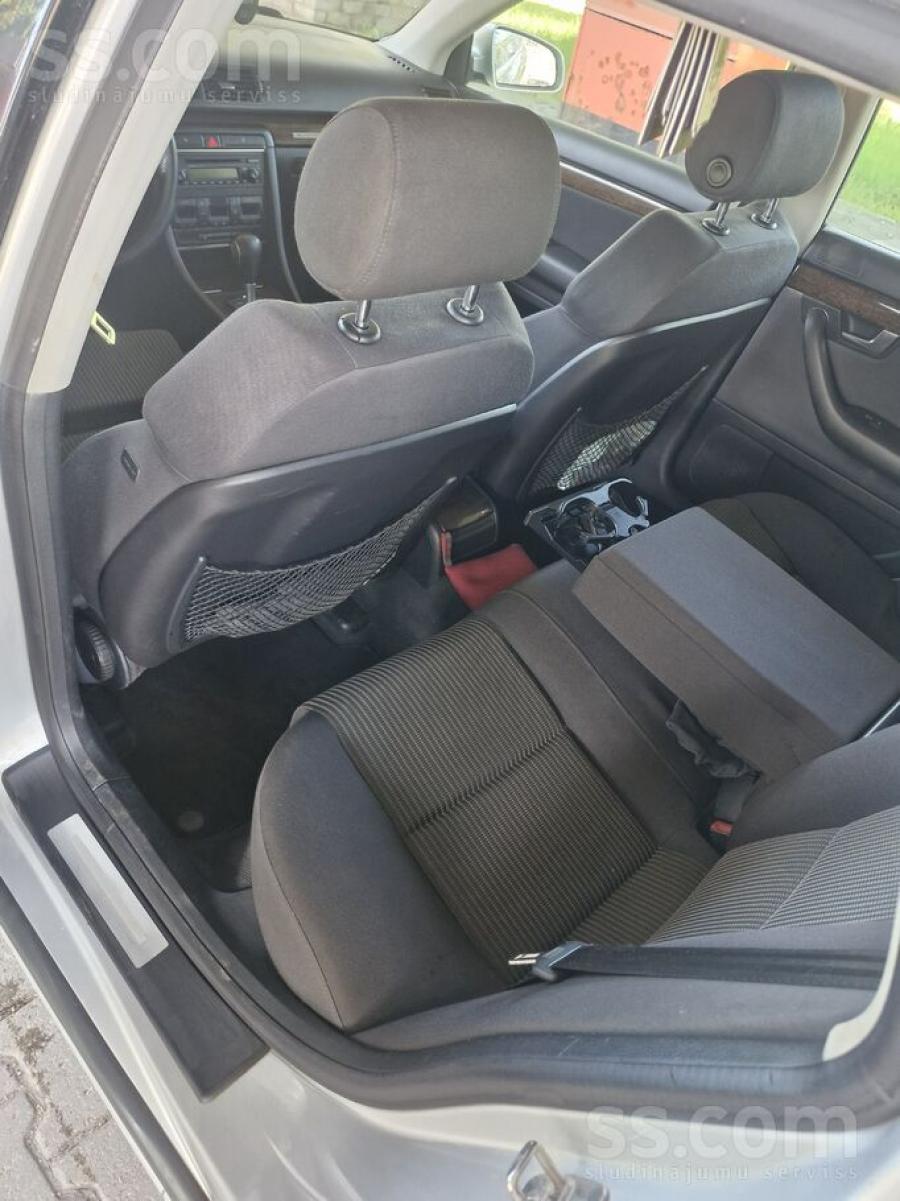 Grey Audi A4 2005 in Ventspils, with an engine capacity of 3.00 L and mileage of 327 thousand km for 2600 €, photo 9 on AUTOMOTO.COM.LV