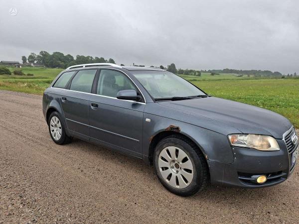 Pelēks Audi A4 2005 Kretinga, ar dzinēja tilpumu 1.97 L un nobraukumu 402 tūkst. km par 799 €, foto 3 vietnē AUTOMOTO.COM.LV