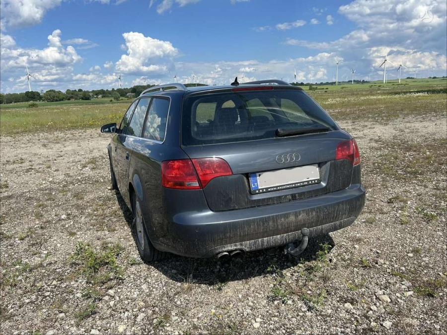 Серый Ауди А4 2005 в Пагегяй, объемом двигателя 1.97 л и пробегом 319 тыс. км за 2800 €, фото 5 на AUTOMOTO.COM.LV