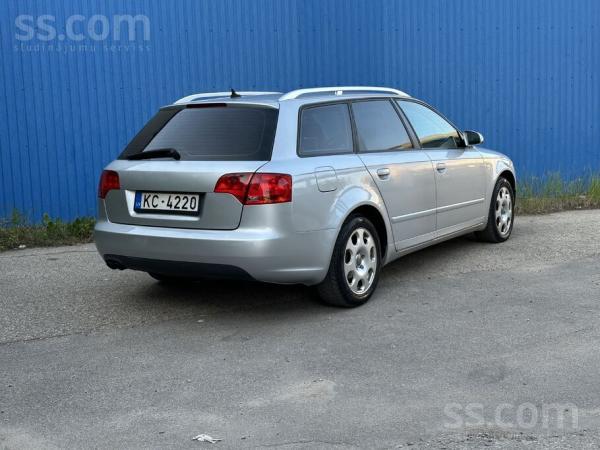 Pelēks Audi A4 2005 Rīga, ar dzinēja tilpumu 1.90 L un nobraukumu 435 tūkst. km par 2500 €, foto 6 vietnē AUTOMOTO.COM.LV