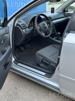 Grey Audi A4 2005 in Riga, with an engine capacity of 1.90 L and mileage of 435 thousand km for 2500 €, photo 10 on AUTOMOTO.COM.LV
