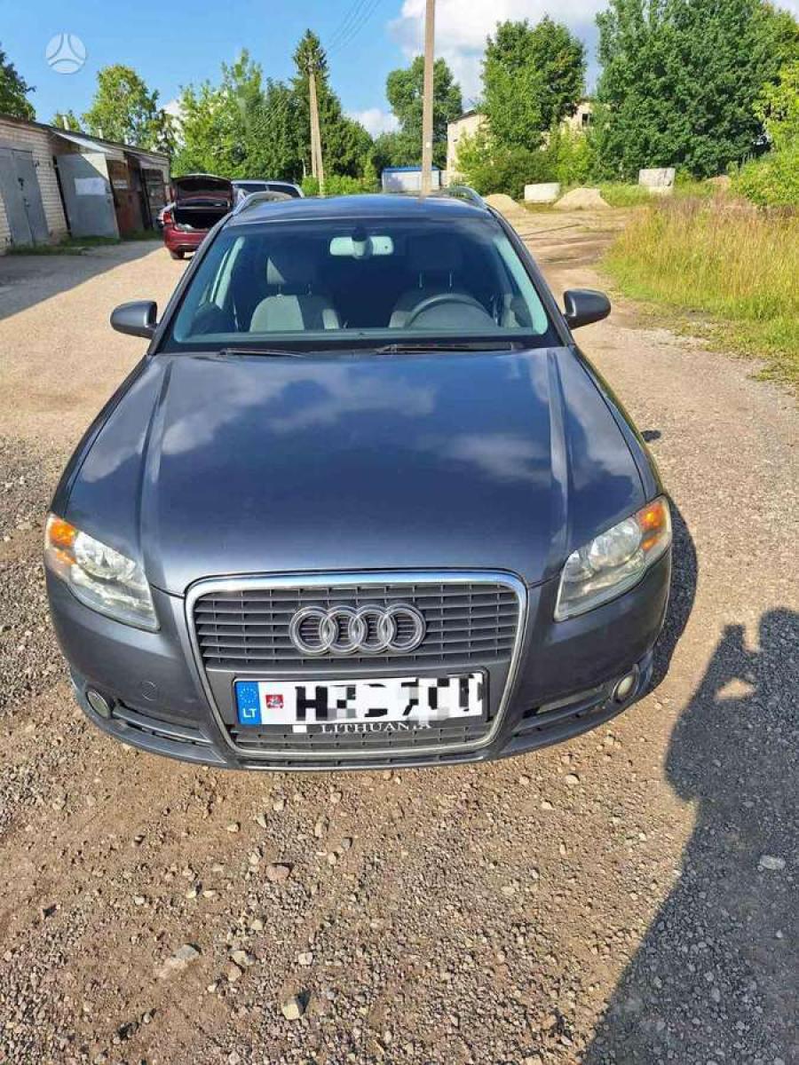 Pelēks Audi A4 2005 Radviliškis, ar dzinēja tilpumu 1.90 L un nobraukumu 403 tūkst. km par 2150 €, foto 4 vietnē AUTOMOTO.COM.LV