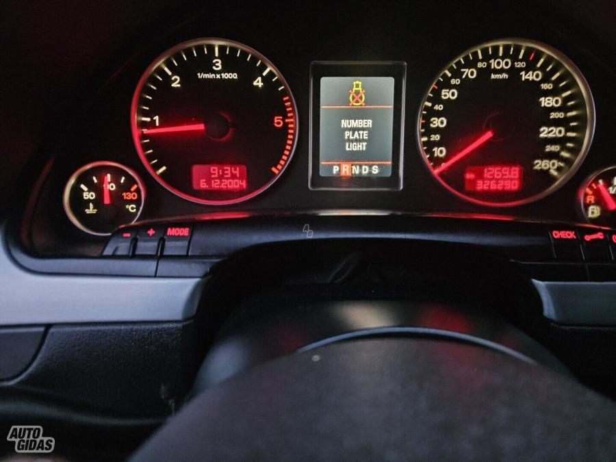 Grey Audi A4 2005 in Vilkaviskis, with an engine capacity of 3.00 L and mileage of 326 thousand km for 1300 €, photo 7 on AUTOMOTO.COM.LV