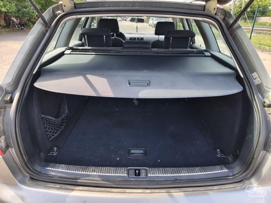 Grey Audi A4 2005 in Siauliai, with an engine capacity of 2.00 L and mileage of 252 thousand km for 890 €, photo 14 on AUTOMOTO.COM.LV