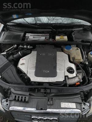Grey Audi A4 2005 in Riga, with an engine capacity of 3.00 L and mileage of 327 thousand km for 1500 €, photo 3 on AUTOMOTO.COM.LV