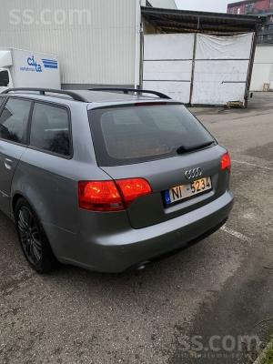 Grey Audi A4 2005 in Riga, with an engine capacity of 3.00 L and mileage of 327 thousand km for 1500 €, photo 4 on AUTOMOTO.COM.LV