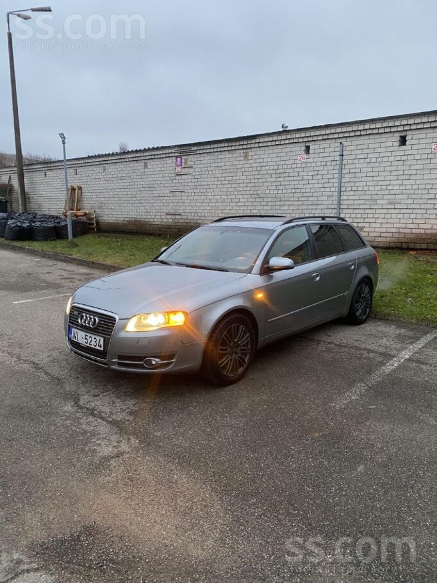 Grey Audi A4 2005 in Riga, with an engine capacity of 3.00 L and mileage of 327 thousand km for 1500 €, photo 7 on AUTOMOTO.COM.LV