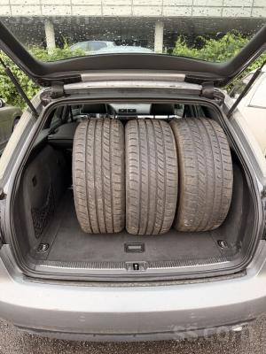 Grey Audi A4 2005 in Riga, with an engine capacity of 3.00 L and mileage of 327 thousand km for 1500 €, photo 10 on AUTOMOTO.COM.LV
