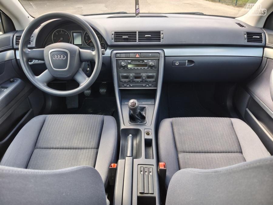 Pelēks Audi A4 2005 Šauļi, ar dzinēja tilpumu 2.00 L un nobraukumu 252 tūkst. km par 890 €, foto 8 vietnē AUTOMOTO.COM.LV