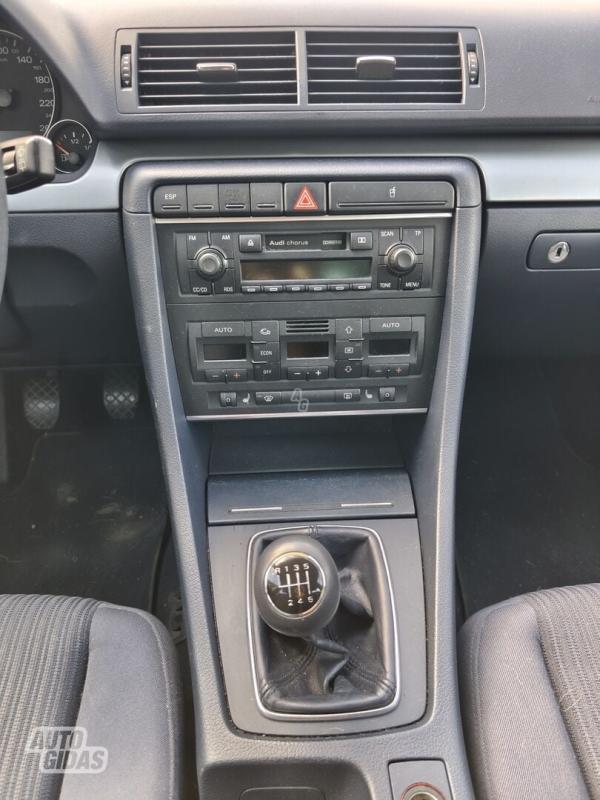 Pelēks Audi A4 2005 Šauļi, ar dzinēja tilpumu 2.00 L un nobraukumu 252 tūkst. km par 890 €, foto 8 vietnē AUTOMOTO.COM.LV
