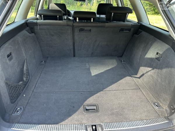 Grey Audi A4 2005 in Ignalina, with an engine capacity of 2.00 L and mileage of 367 thousand km for 2500 €, photo 9 on AUTOMOTO.COM.LV