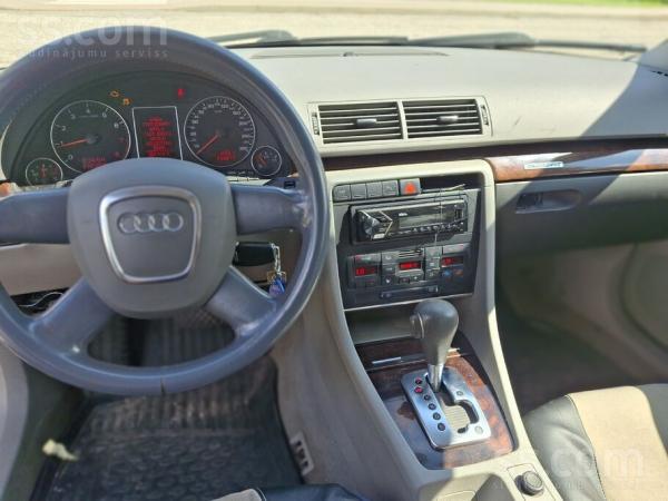 Pelēks Audi A4 2005 Limbaži, ar dzinēja tilpumu 3.20 L un nobraukumu 360 tūkst. km par 800 €, foto 5 vietnē AUTOMOTO.COM.LV
