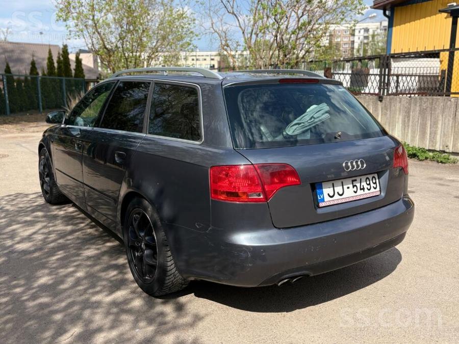 Grey Audi A4 2005 in Riga, with an engine capacity of 2.00 L and mileage of 432 thousand km for 2490 €, photo 5 on AUTOMOTO.COM.LV