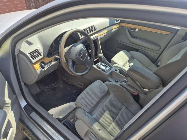 Grey Audi A4 2005 in Pasvalys, with an engine capacity of 2.97 L and mileage of 312 thousand km for 400 €, photo 7 on AUTOMOTO.COM.LV