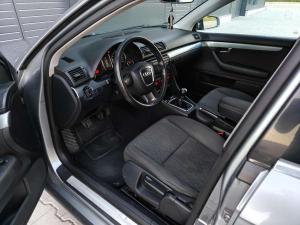 Grey Audi A4 2005 in Utena, with an engine capacity of 1.90 L and mileage of 300 thousand km for 2700 €, photo 12 on AUTOMOTO.COM.LV