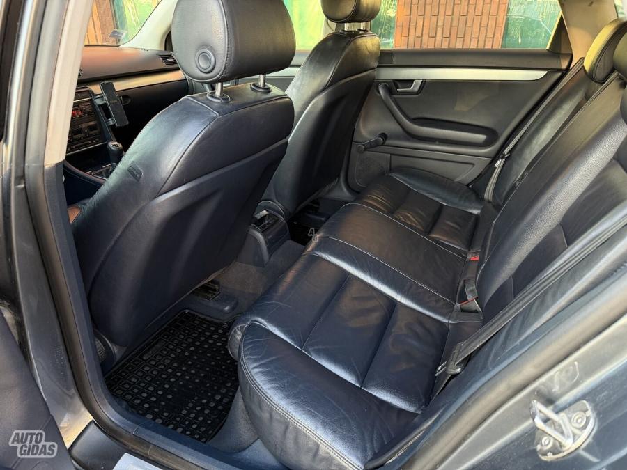 Grey Audi A4 2005 in Vilnius, with an engine capacity of 2.00 L and mileage of 406 thousand km for 1650 €, photo 10 on AUTOMOTO.COM.LV