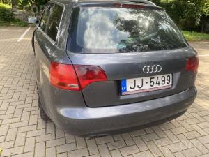 Pelēks Audi A4 2005 Rīga, ar dzinēja tilpumu 2.00 L un nobraukumu 432 tūkst. km par 2250 €, foto 5 vietnē AUTOMOTO.COM.LV