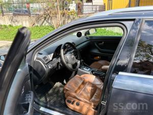 Pelēks Audi A4 2005 Rīga, ar dzinēja tilpumu 2.00 L un nobraukumu 432 tūkst. km par 2250 €, foto 7 vietnē AUTOMOTO.COM.LV