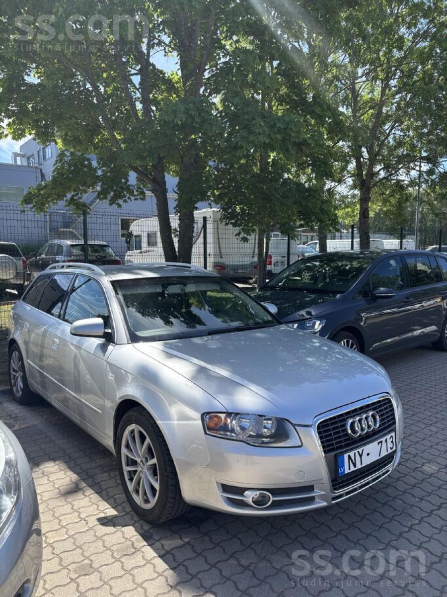 Pelēks Audi A4 2005 Rīga, ar dzinēja tilpumu 2.00 L un nobraukumu 381 tūkst. km par 2000 €, foto 3 vietnē AUTOMOTO.COM.LV