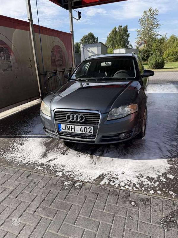 Grey Audi A4 2005 in Rokiskis, with an engine capacity of 1.90 L and mileage of 315 thousand km for 1700 €, photo 3 on AUTOMOTO.COM.LV