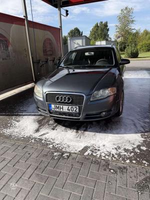 Pelēks Audi A4 2005 Rokiškis, ar dzinēja tilpumu 1.90 L un nobraukumu 315 tūkst. km par 1700 €, foto 4 vietnē AUTOMOTO.COM.LV