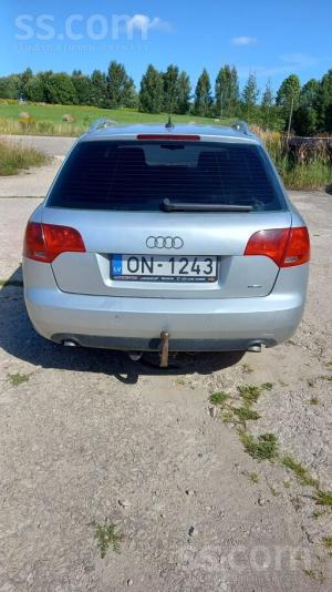 Pelēks Audi A4 2005 Rēzekne, ar dzinēja tilpumu 3.00 L un nobraukumu 436 tūkst. km par 3500 €, foto 4 vietnē AUTOMOTO.COM.LV